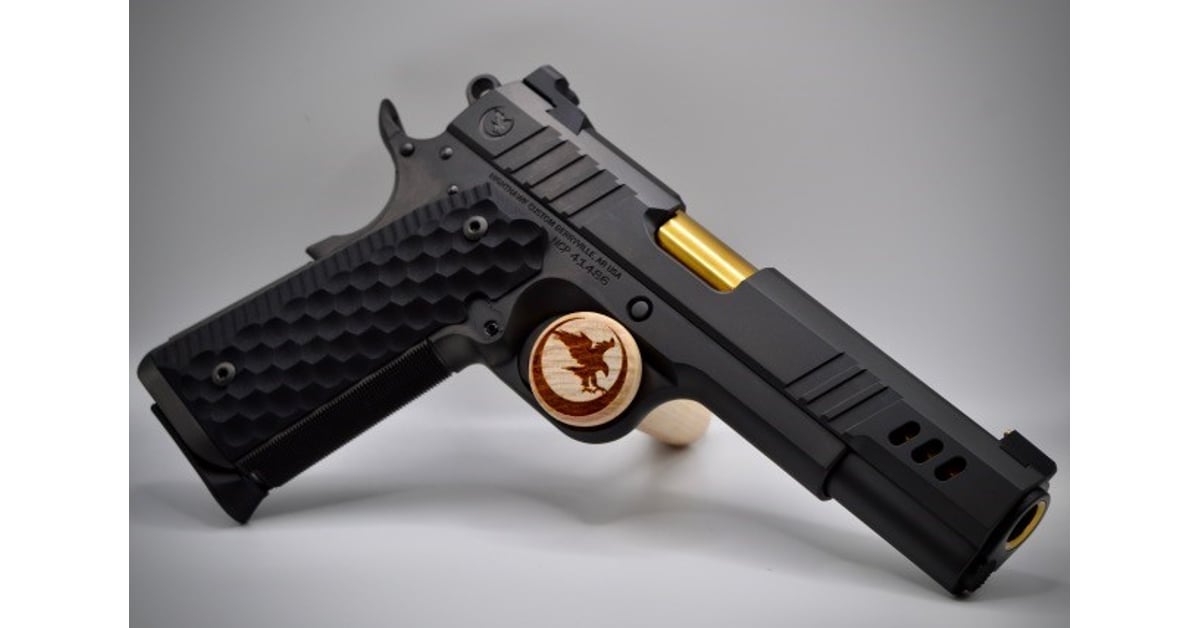 Nighthawk Custom Pistols - Gun Brands :: Guns.com