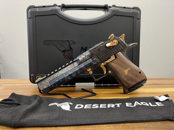 Magnum Research - Gun Brands :: Guns.com