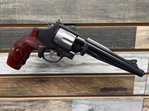 SMITH & WESSON 629 CLASSIC for sale - Price and Used Value