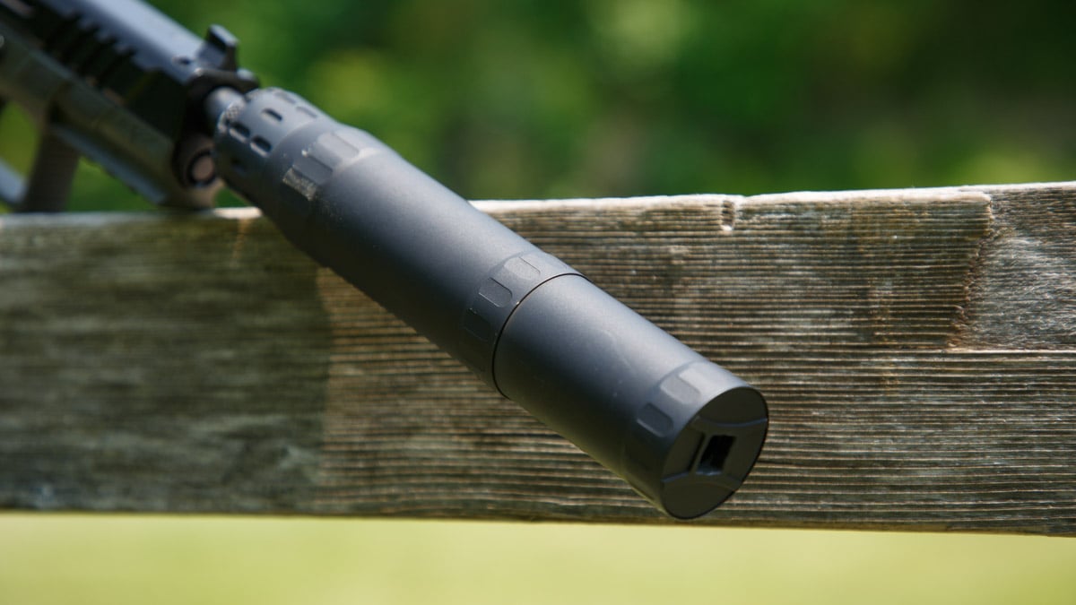 Gemtech Lunar 9 Keeps the Atmosphere Quiet