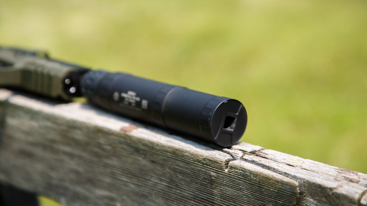Gemtech Lunar 9 Keeps the Atmosphere Quiet