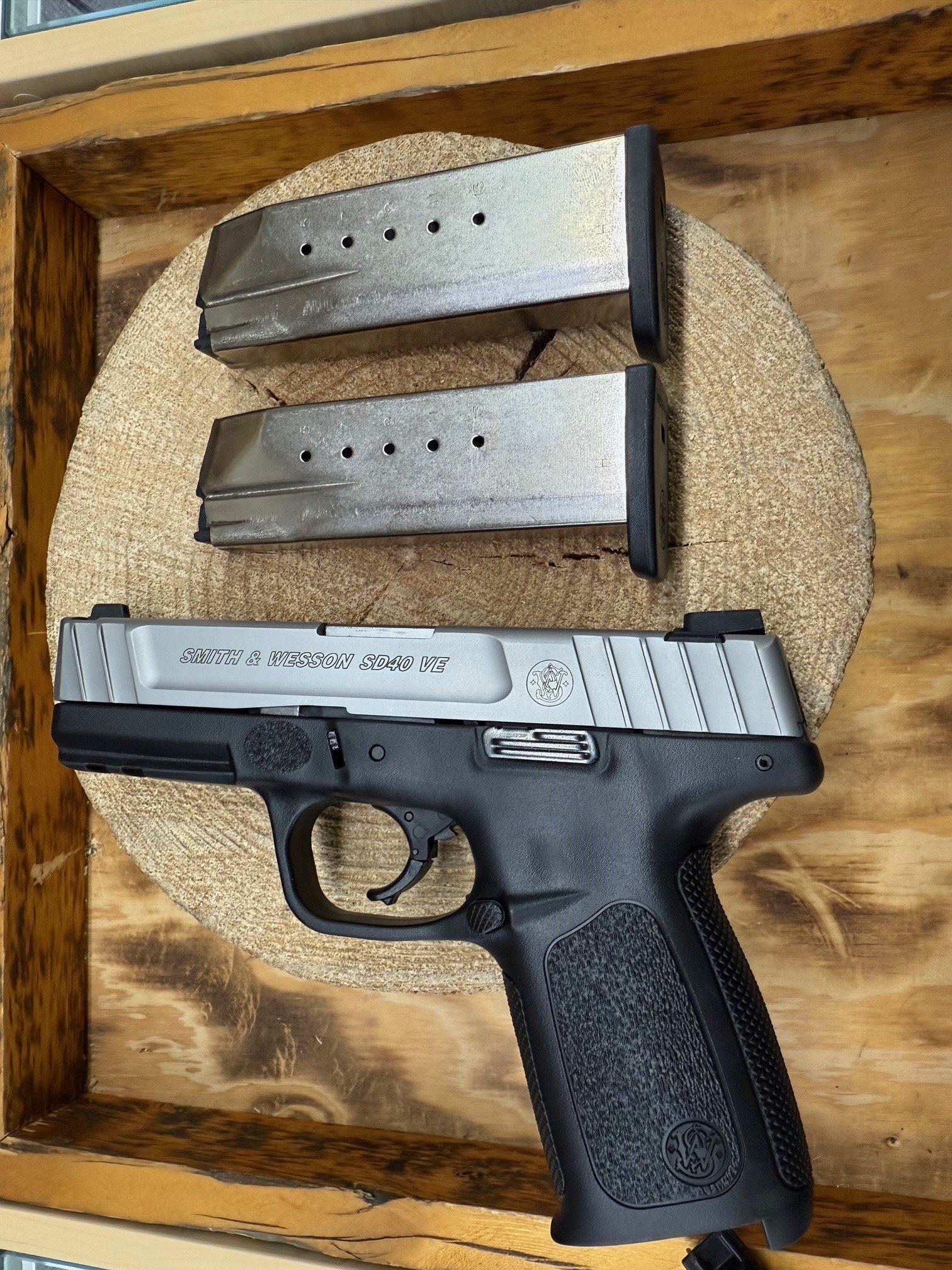 Smith & Wesson Sd40 - For Sale, Used - Very-good Condition :: Guns.com