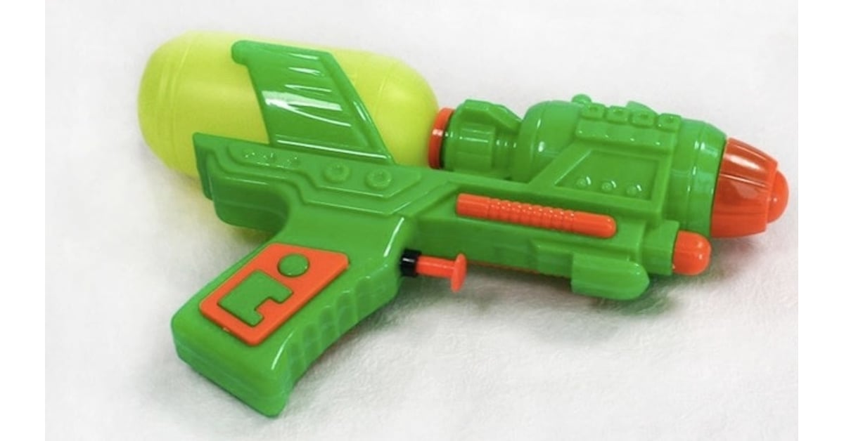 Sixth-grader suspended from Chicago school for turning in broken toy gun