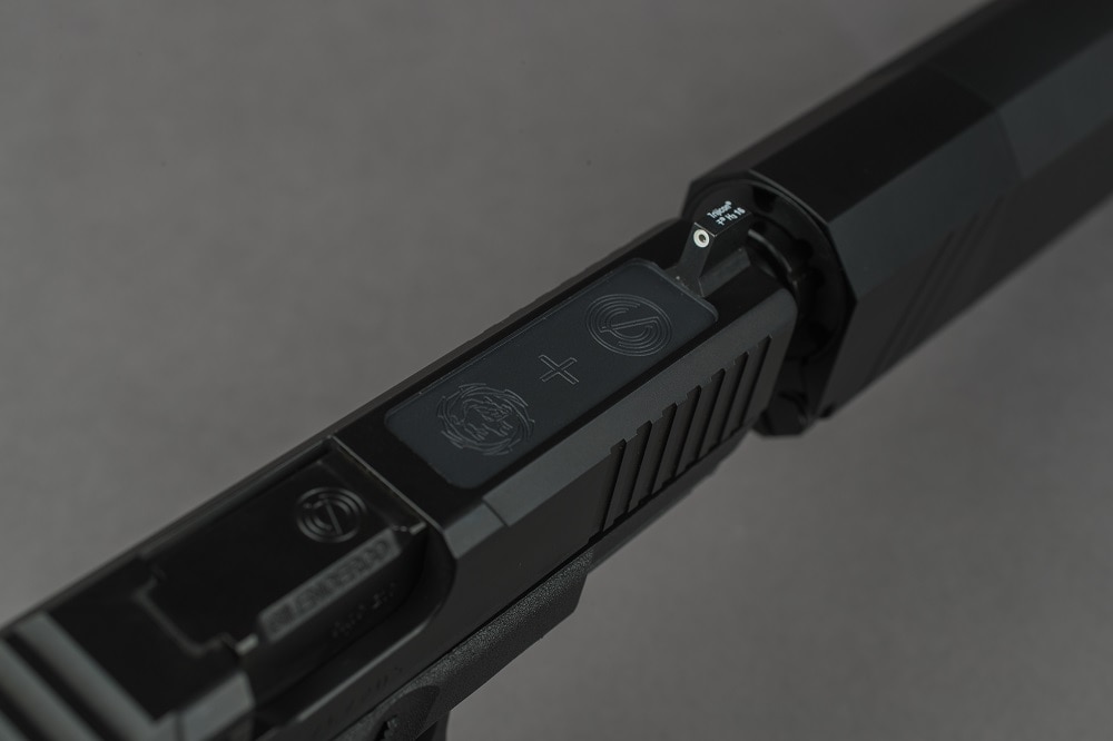 SilencerCo debuts custom Glock package