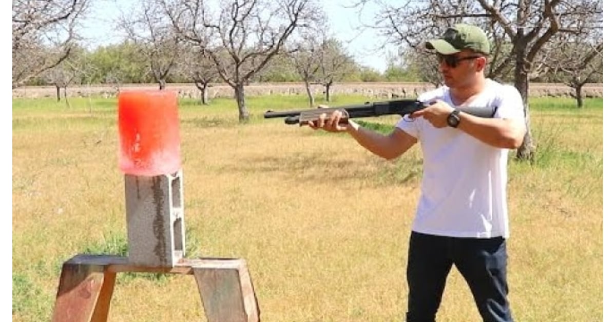 How 5 gallons of ice stands up against a 12 gauge (VIDEO)